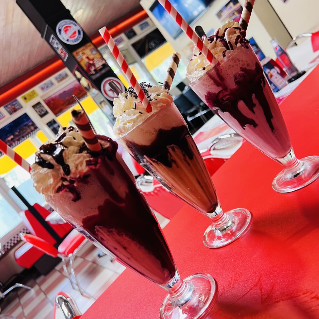 Welcome! - The Wolff's Diner